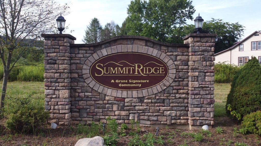 Summit Ridge – Summit Ridge Homes